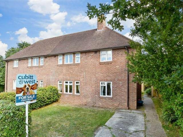 3 Bedroom Semi Detached House