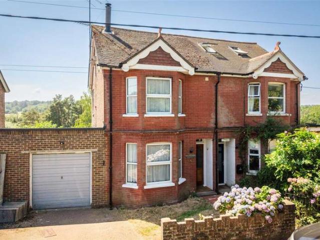 3 Bedroom Semi Detached House