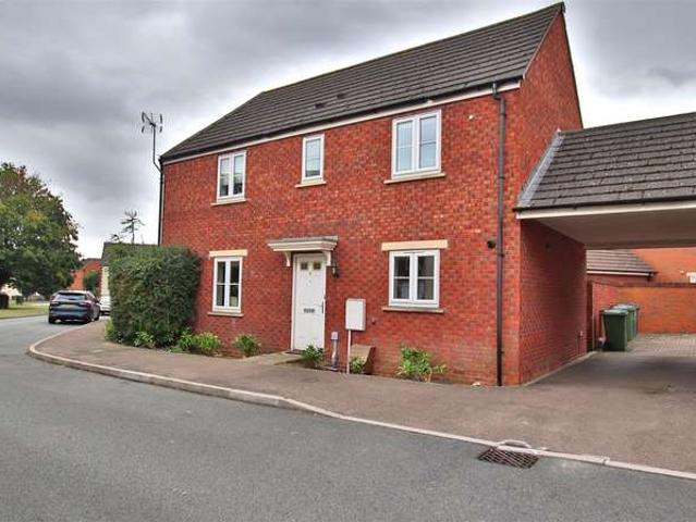 3 Bedroom Semi Detached House