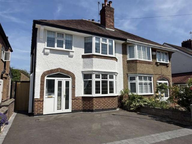 3 Bedroom Semi Detached House