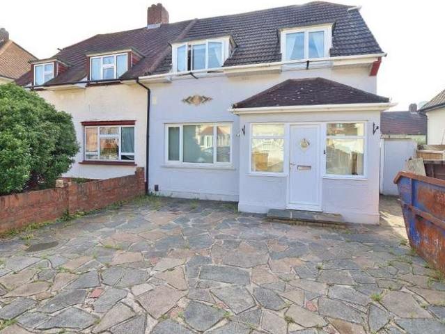 3 Bedroom Semi Detached House
