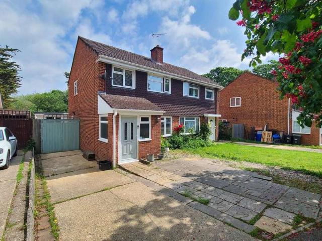 3 Bedroom Semi Detached House