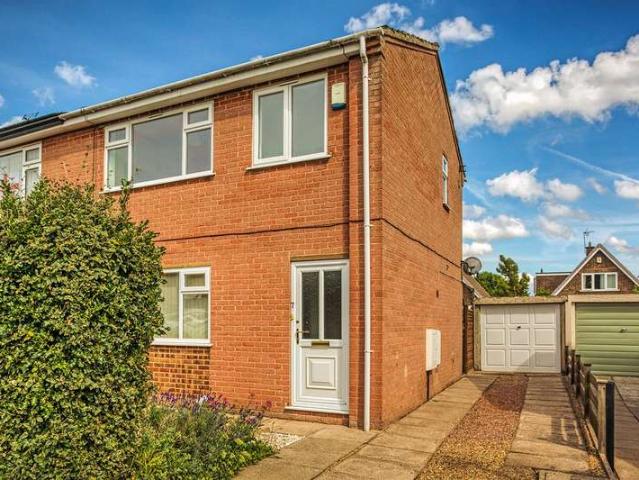 3 Bedroom Semi Detached House