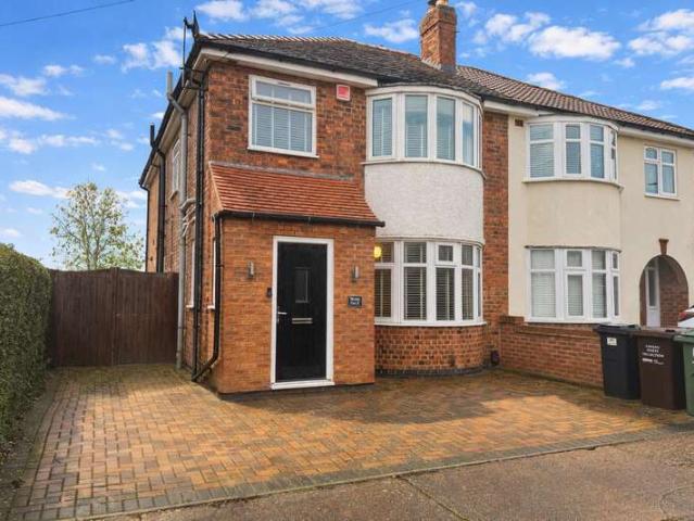 3 Bedroom Semi Detached House