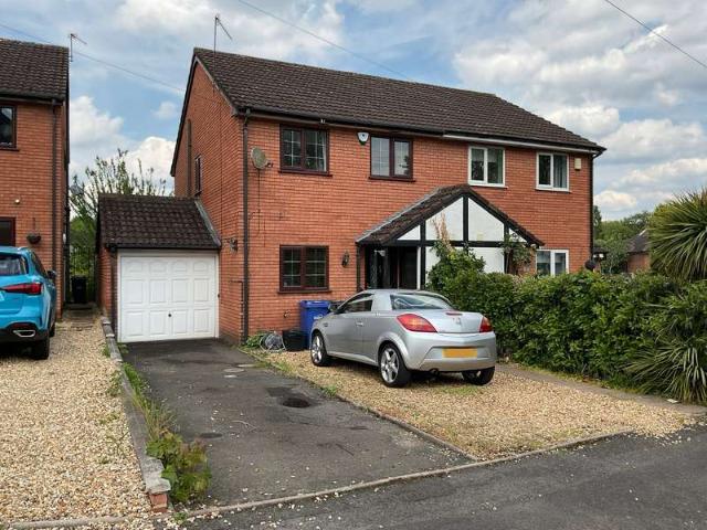 3 Bedroom Semi Detached House