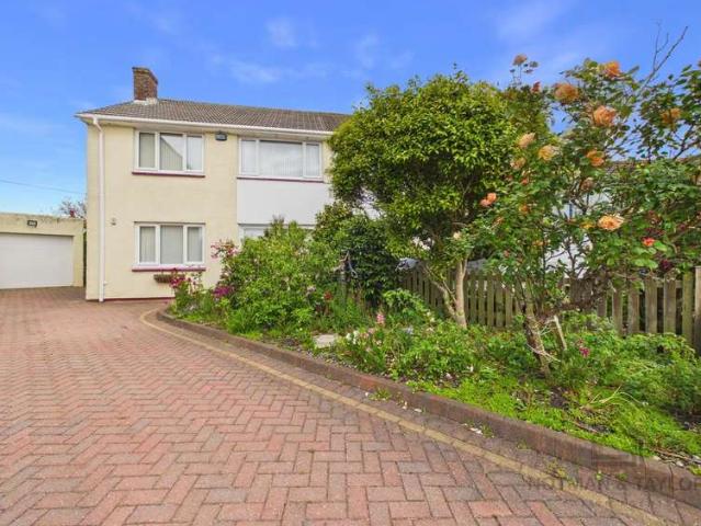 3 Bedroom Semi Detached House