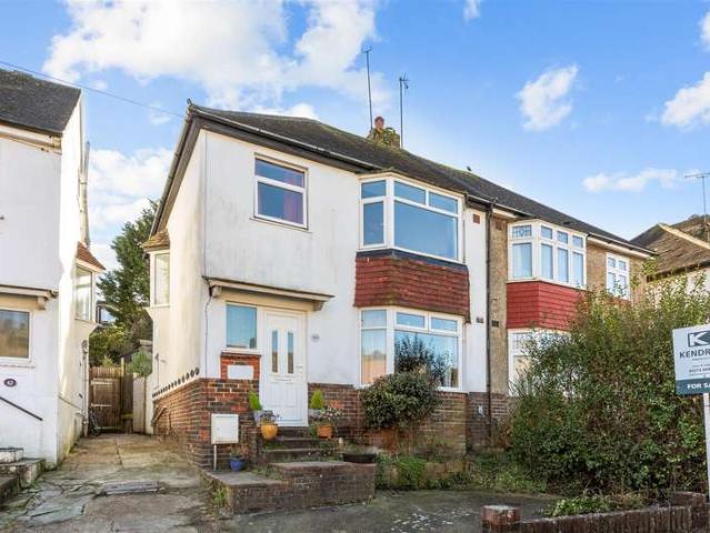 3 Bedroom Semi Detached House