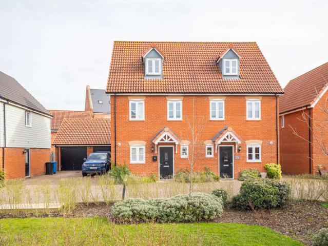 3 Bedroom Semi Detached House