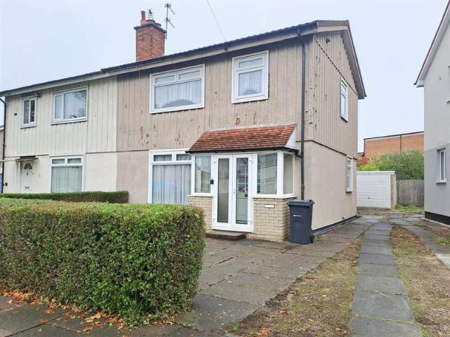 3 Bedroom Semi Detached House