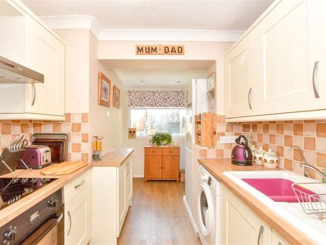 3 Bedroom Semi Detached House