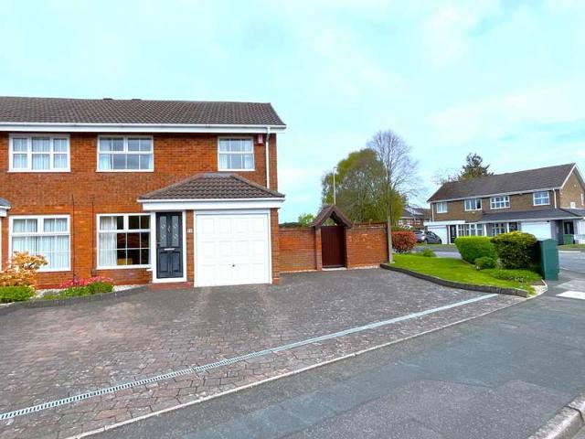 3 Bedroom Semi Detached House