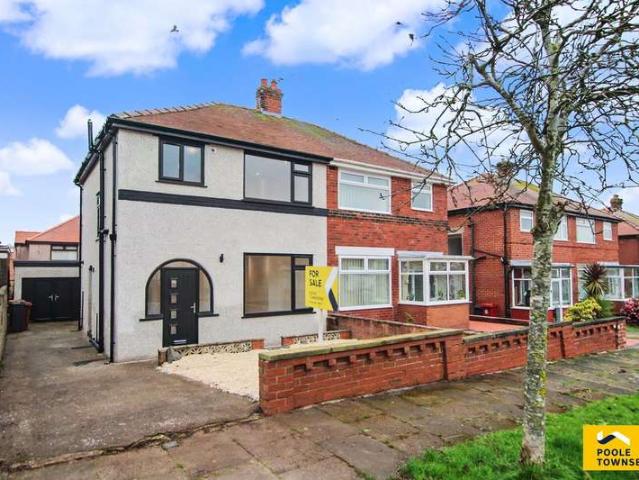 3 Bedroom Semi Detached House