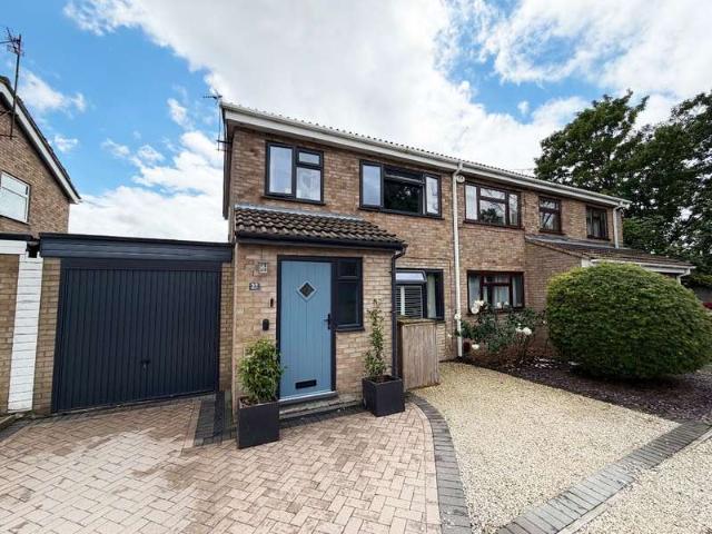 3 Bedroom Semi Detached House