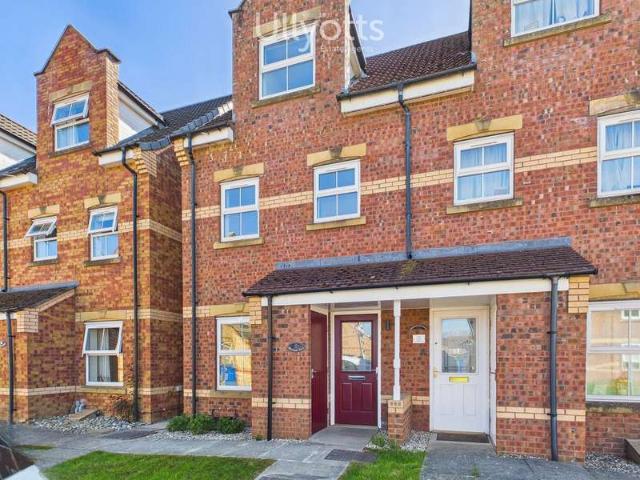 3 Bedroom Semi Detached House
