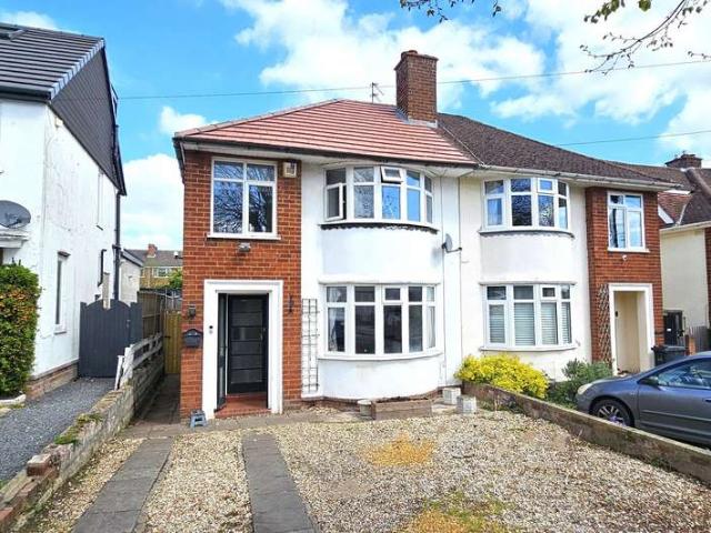 3 Bedroom Semi Detached House