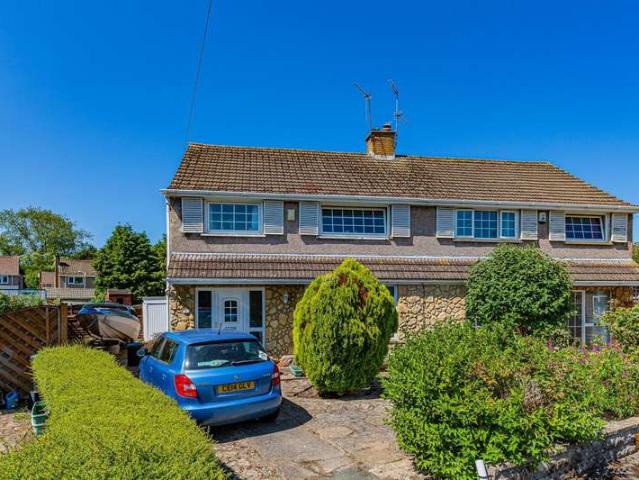 3 Bedroom Semi Detached House