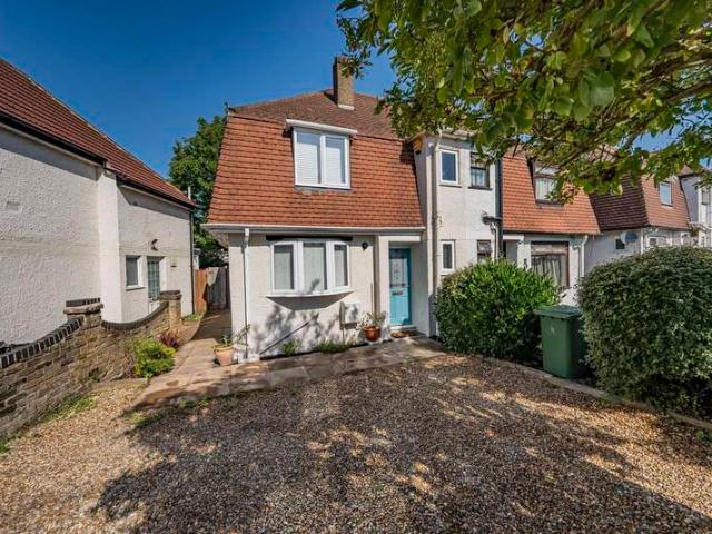 3 Bedroom Semi Detached House