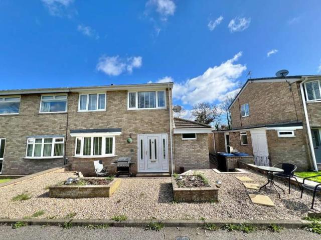 3 Bedroom Semi Detached House