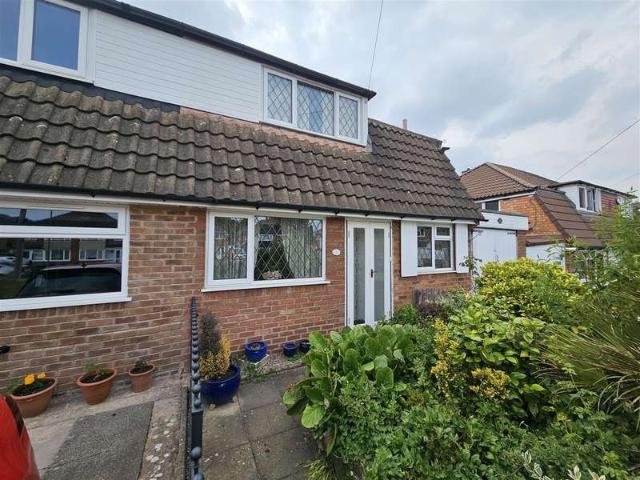 3 Bedroom Semi Detached House