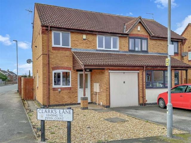 3 Bedroom Semi Detached House