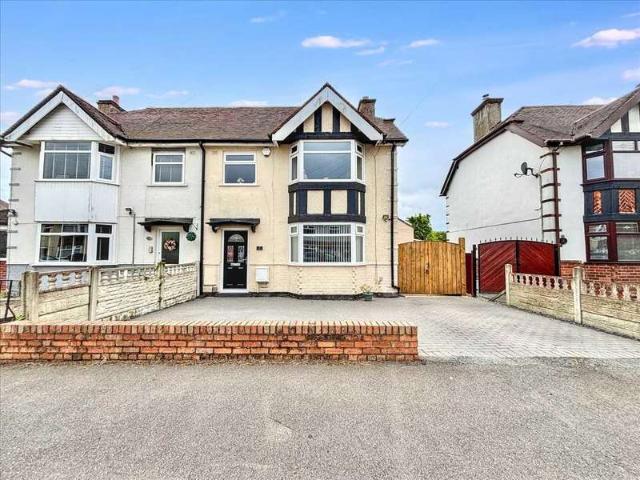 3 Bedroom Semi Detached House