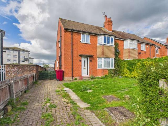 3 Bedroom Semi Detached House