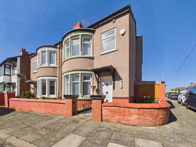 3 Bedroom Semi Detached House