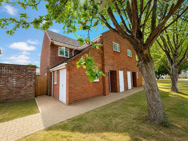 3 Bedroom Semi Detached House