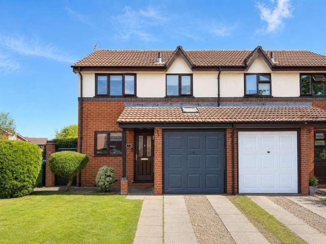 3 Bedroom Semi Detached House