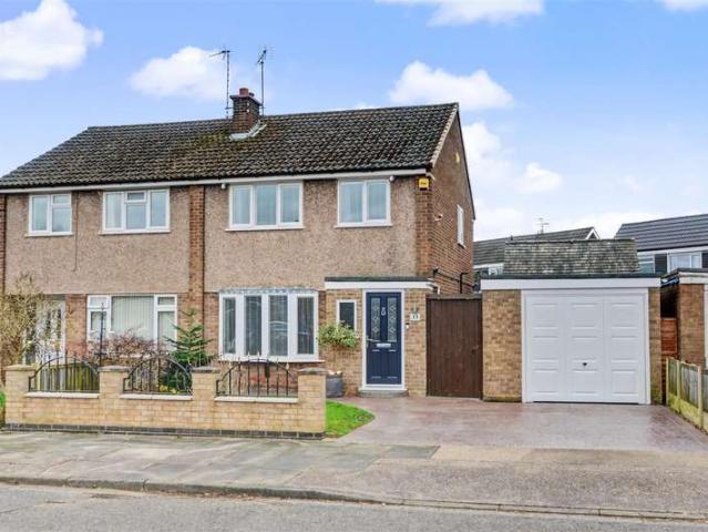 3 Bedroom Semi Detached House