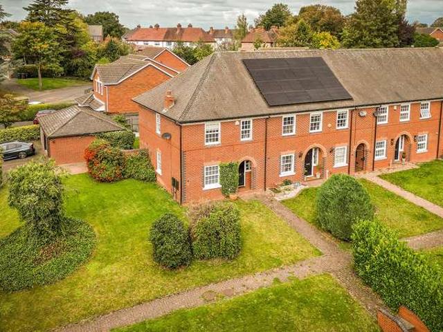 3 Bedroom Semi Detached House