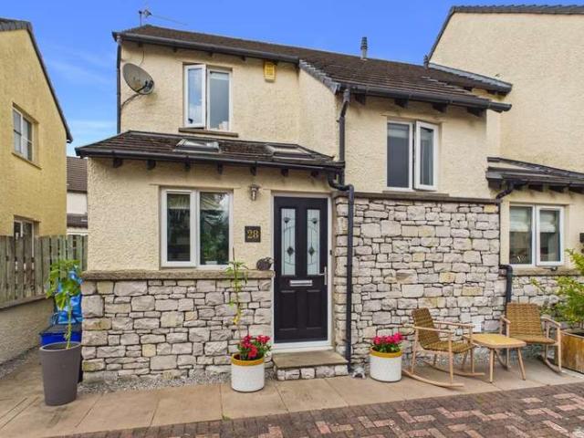 3 Bedroom Semi Detached House