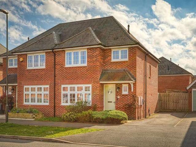 3 Bedroom Semi Detached House