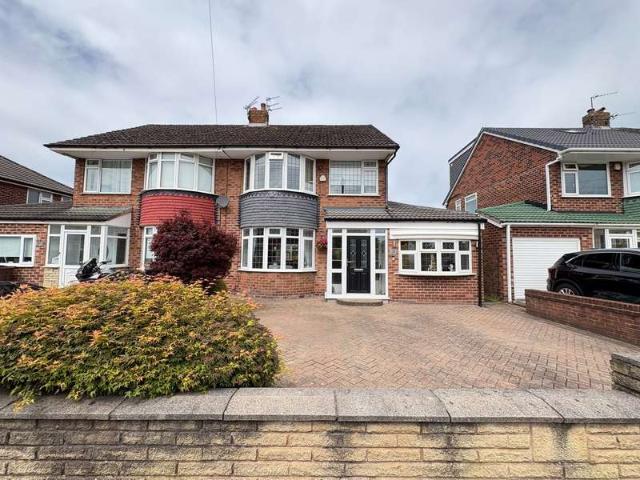 3 Bedroom Semi Detached House