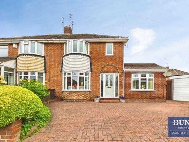 3 Bedroom Semi Detached House