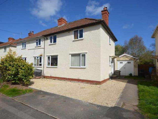 3 Bedroom Semi Detached House