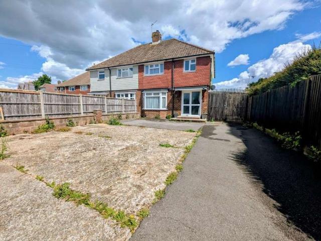 3 Bedroom Semi Detached House