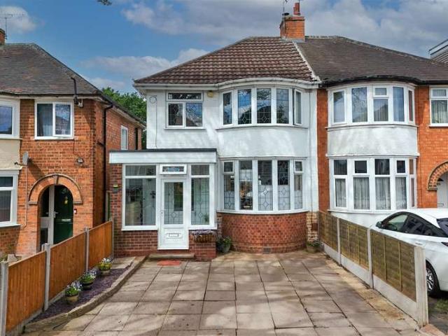 3 Bedroom Semi Detached House