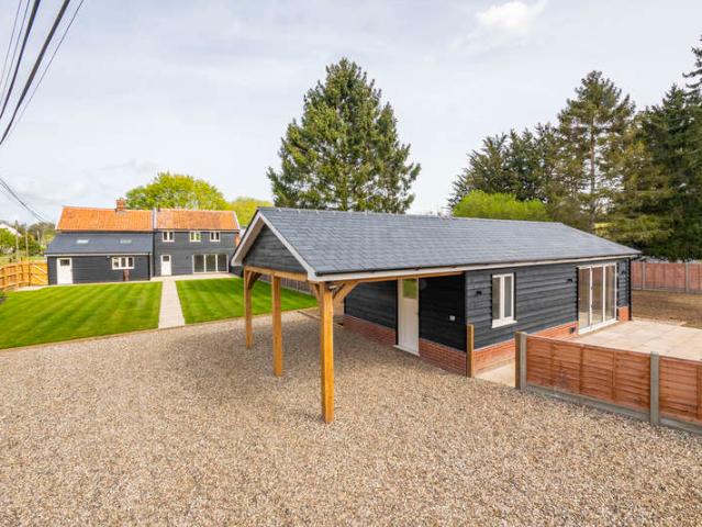 3 Bedroom Semi Detached House