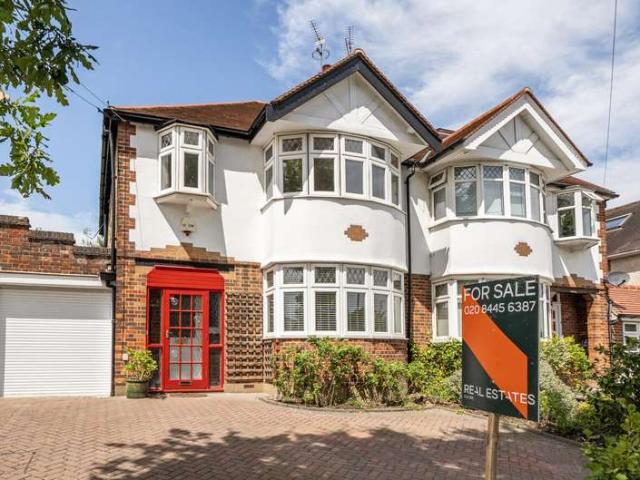 3 Bedroom Semi Detached House
