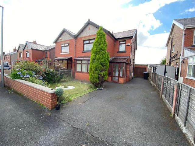 3 Bedroom Semi Detached House