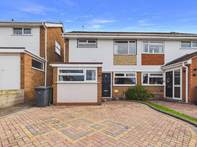 3 Bedroom Semi Detached House