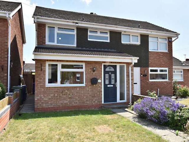 3 Bedroom Semi Detached House