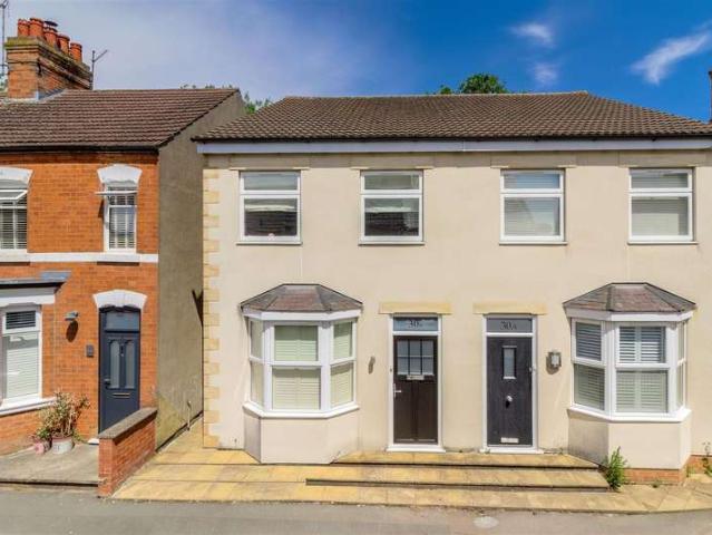 3 Bedroom Semi Detached House