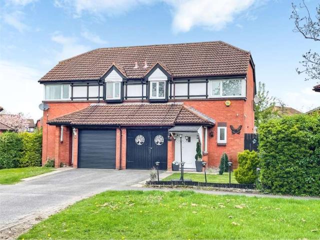 3 Bedroom Semi Detached House