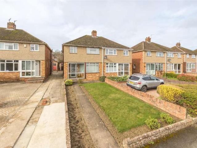3 Bedroom Semi Detached House