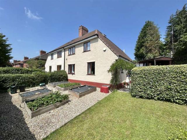 3 Bedroom Semi Detached House
