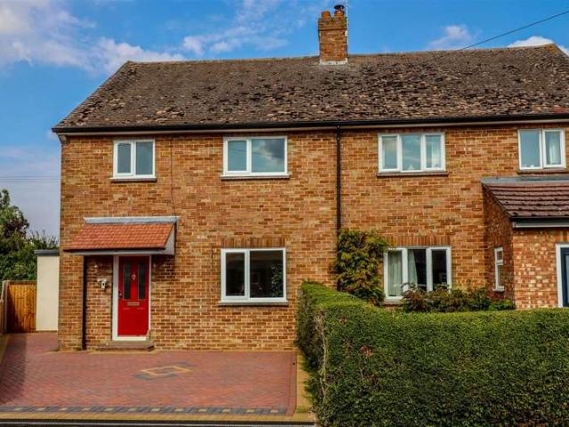 3 Bedroom Semi Detached House