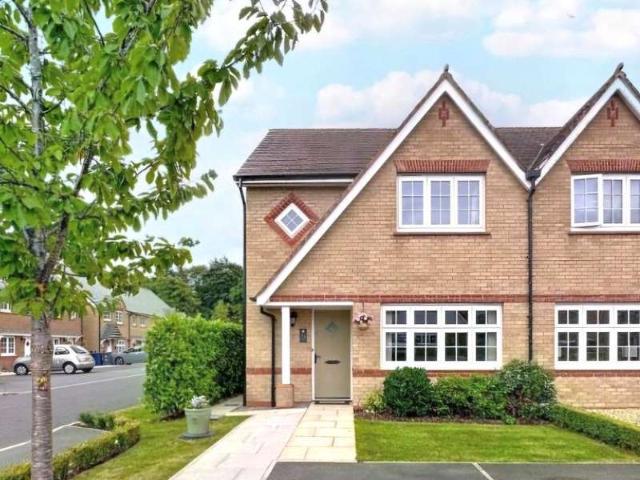 3 Bedroom Semi Detached House