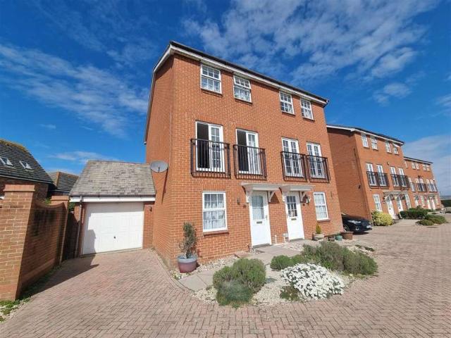 3 Bedroom Semi Detached House